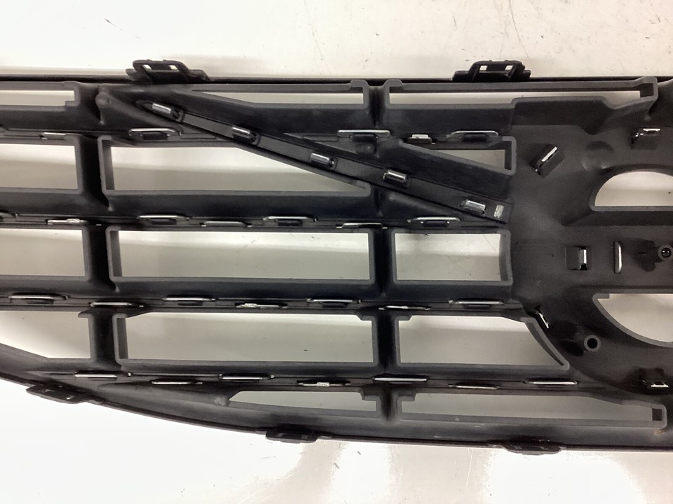 2014-2018 Volvo S60 V60 OEM Front Upper Black Grille 31333834 | eBay