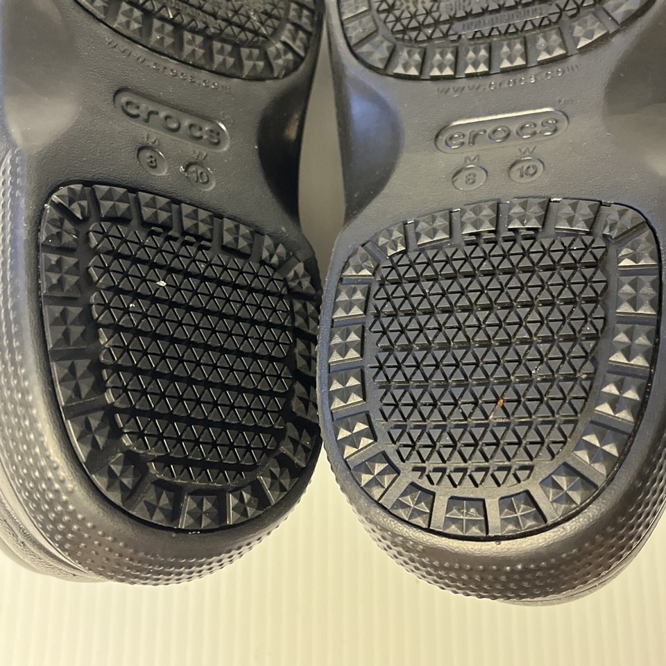 Crocs Slip Resistant Shoes On The Clock Work Clogs Black Slip On Mens 8 ...