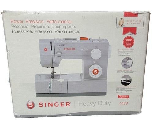 2010 Singer Heavy Duty Sewing Machine Model 4423 w/ Pedal Martha ...