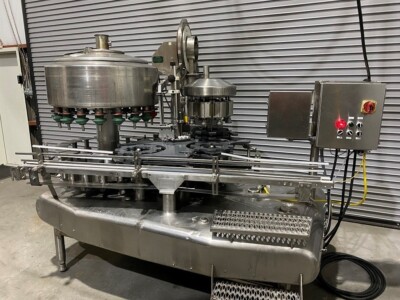 Federal 18 Valve Rotary Bottle Filler with 8 Head Screw Capper Filling ...