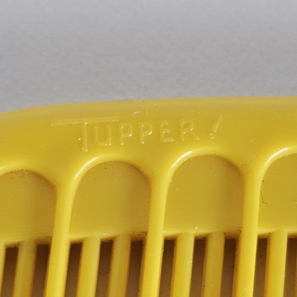 Tupperware Comb 4 7/8" Yellow Pocket Size Hair Styling Vintage Groom | eBay