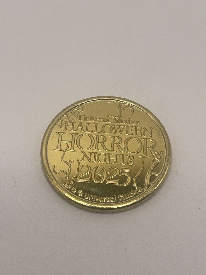 Halloween Horror Nights HHN 2025 HHN25 Tribute Store Art Medallion Coin ...