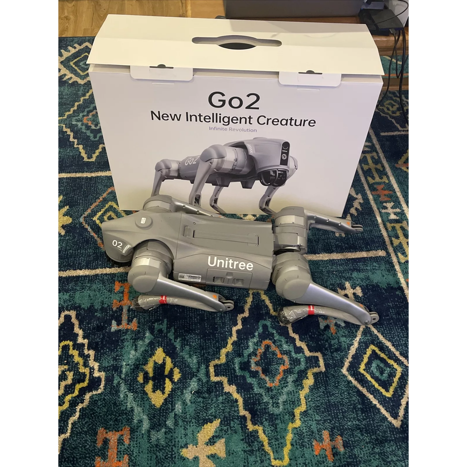 UNITREE - GO 2 PRO Bionic Quadruped Robot Dog AI Robot with Remote ...