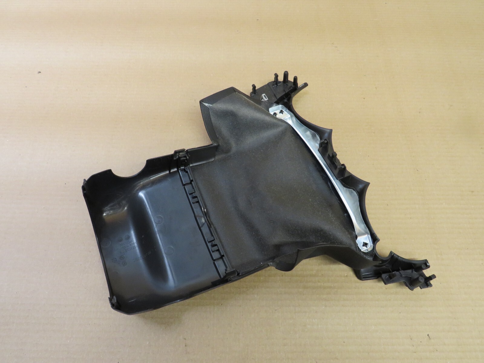 2015-2020 PORSCHE MACAN STEERING COLUMN UPPER COVER TRIM 95B953515B OEM ...