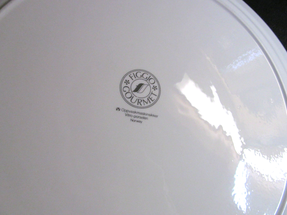 *Figgjo Norway Flower BREAD PLATE 6.5" Vitro Porcelain Gourmet WHITE ...