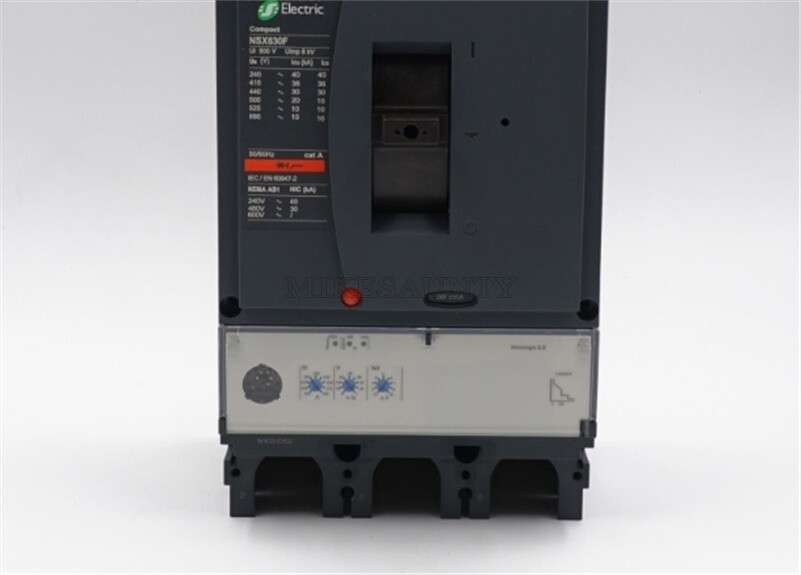 Schneider Circuit Breaker LV432876 New zs | eBay UK