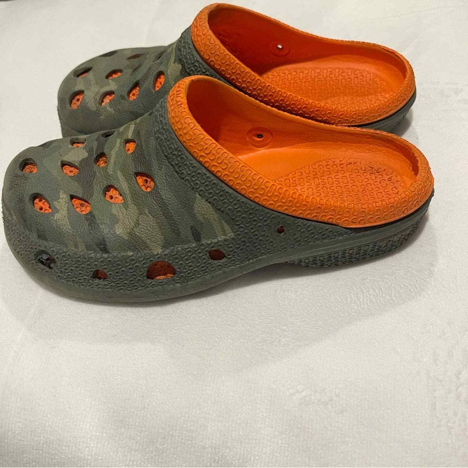 Camouflage Boys Foam Slip On Crocs Size 3 | eBay