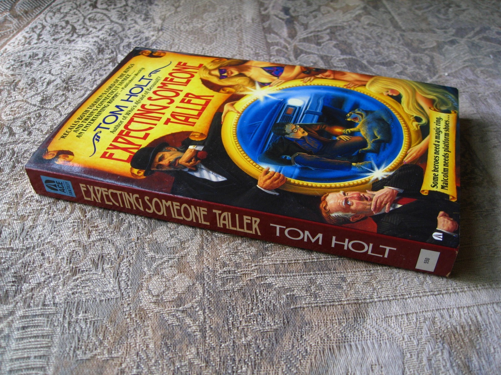 Tom Holt - Expecting Someone Taller - 1990 - paperback | eBay