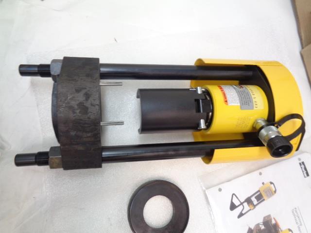 PARKER 82C-CHD KARRYKRIMP CRIMPING MACHINE WITH SILVER BLACK DIE RINGS ...