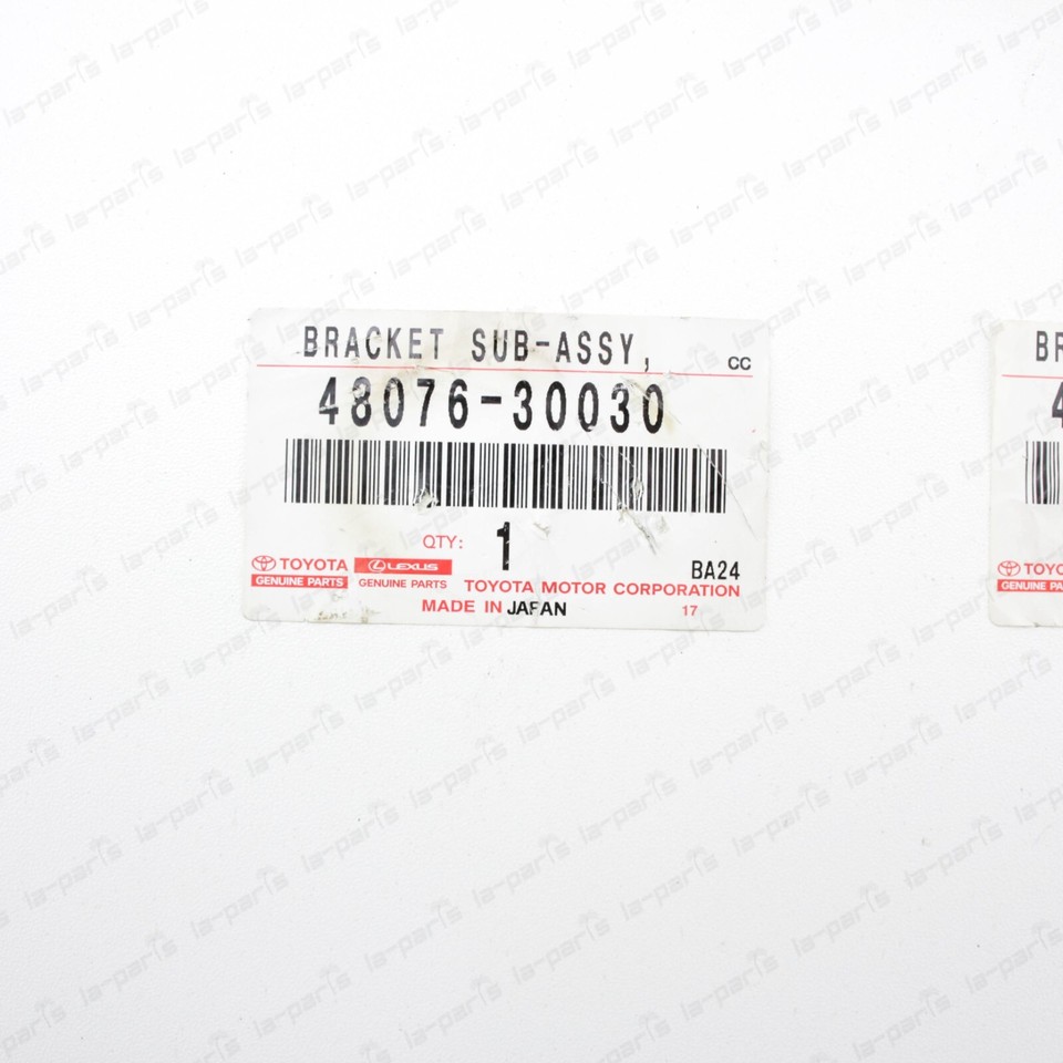 NEW GENUINE LEXUS FRONT LOWER CONTROL ARM BUSHINGS 48075-30030 48076 ...