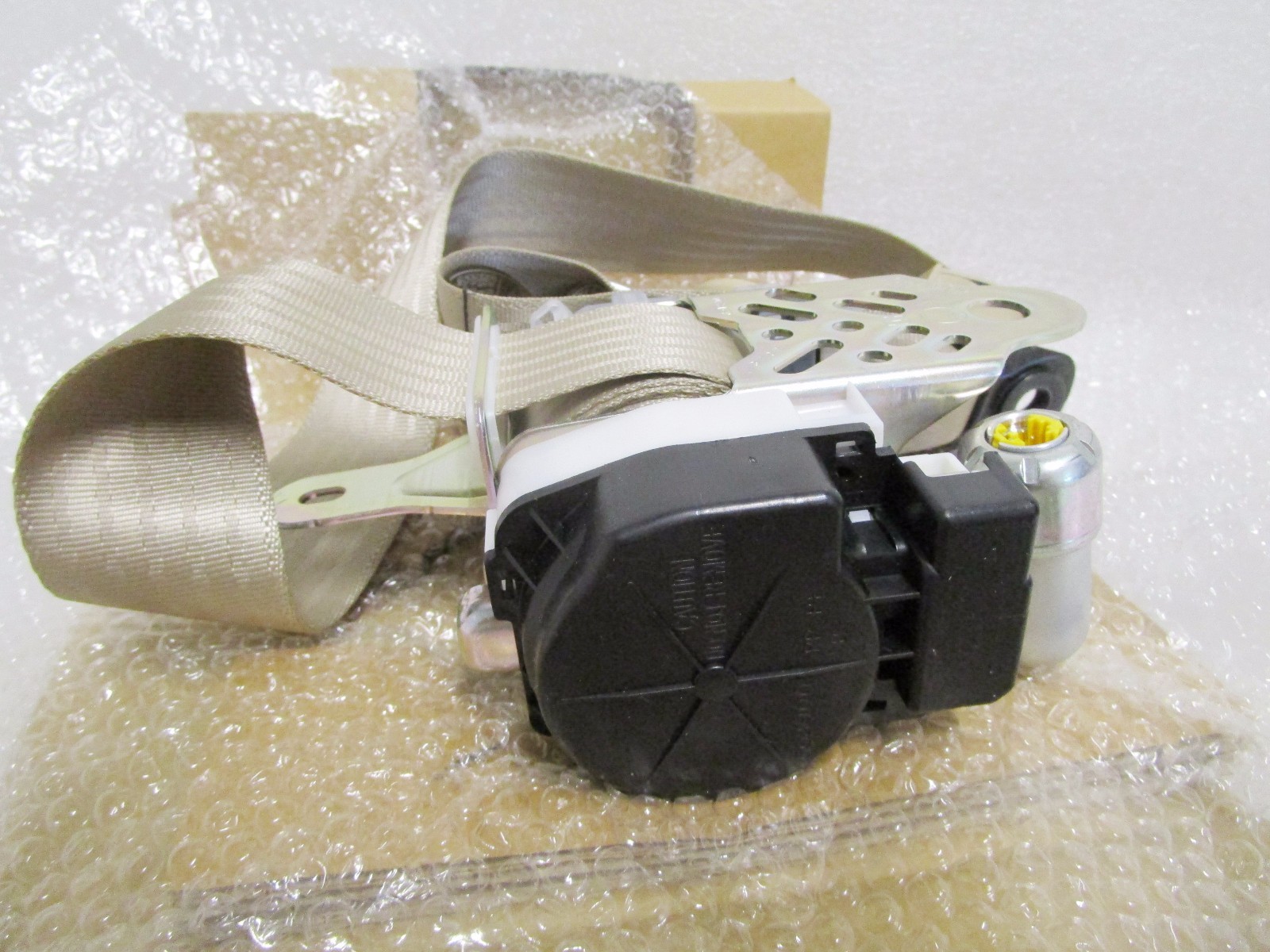 2003-2006 LEXUS LS430 FRONT SEAT RIGHT PASSENGER BELT RETRACTOR 73210 ...