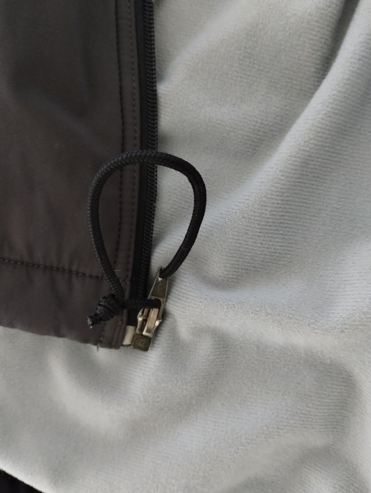 Patagonia Rain Gray Black Jacket Men's Small Nylon Long Sleeve Hooded ...