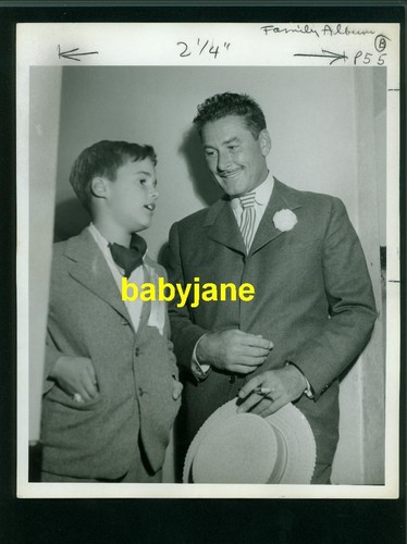 ERROL FLYNN SON SEAN FLYNN VINTAGE 8X10 PHOTO BY BERT BARRY 1950 RARE ...
