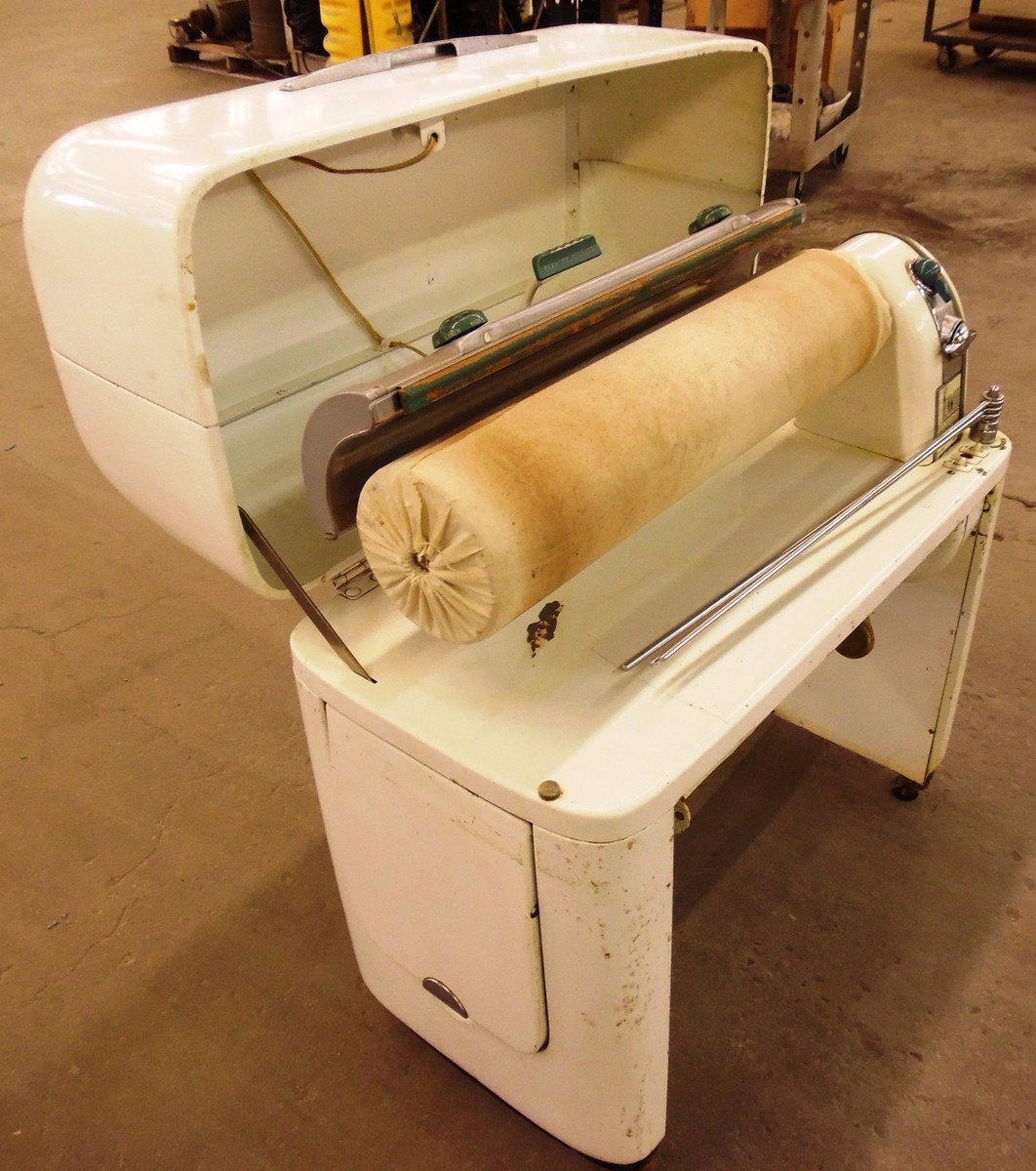1950's Sears Kenmore Fabric Linen Mangle/Ironer For Sale In, 56% OFF