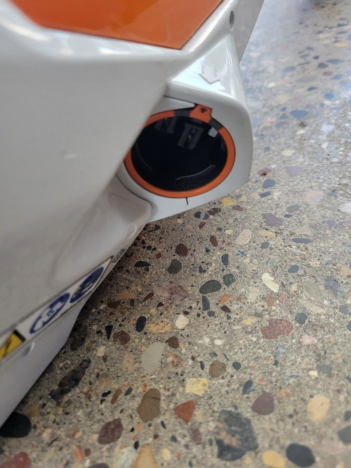 BRAND NEW STIHL KMA 130R - BATTERY POWERED KOMBI POWER UNIT | eBay