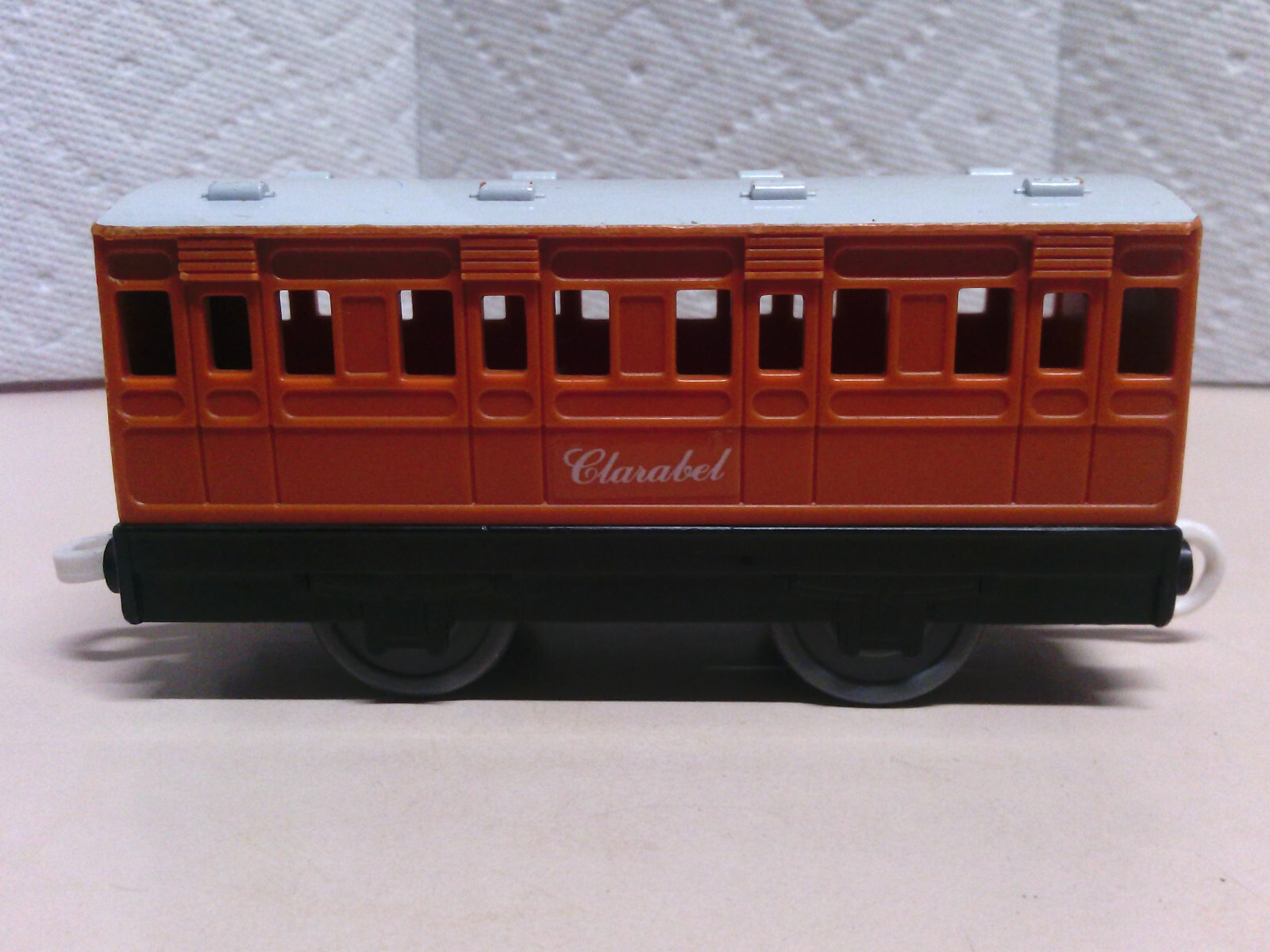 Thomas and Friends TOMY Motorized Road and Rail Clarabel Coach 2002 #2 ...