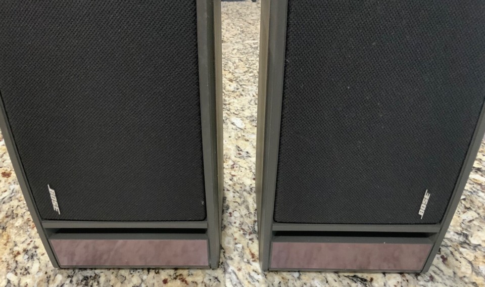 Bose Full Range Pair Bookshelf Speakers Model: 141 Black & Gray Color ...