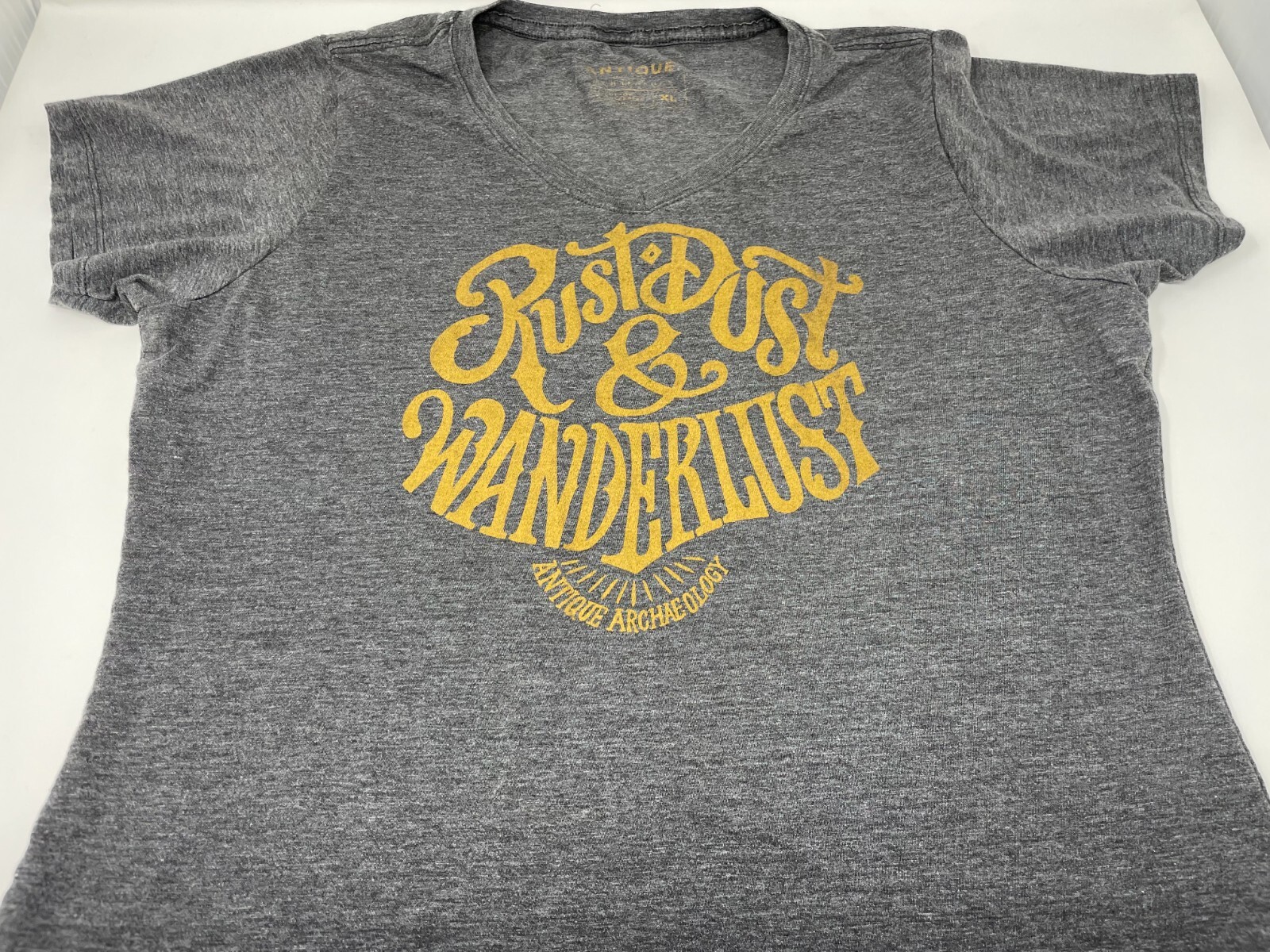 Women’s Antique Archeology American Pickers Gray T sh… - Gem