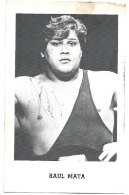 WRESTLING GREAT RAUL MATA SIGNED 1970 BOYD PIERCE PHOTO CARD MEXICAN ...