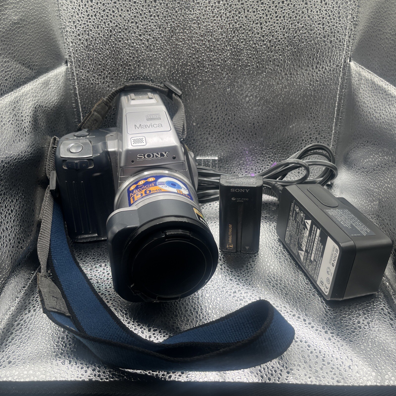 Sony Mavica Model MVC-CD1000 2.1 MP Digital Camera Charger & Lens Cover&Strap | eBay