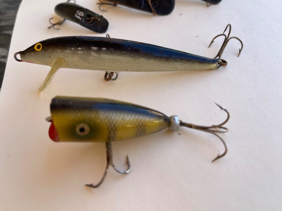 5 Old Fishing Lures - One Says "JAPAN" | eBay
