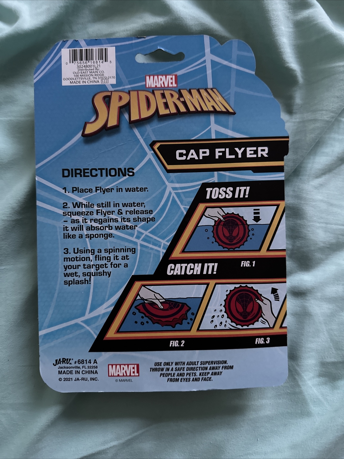 Spider-Man Cap Flyer Marvel Advengers Soak and Throw Water Frisbee JA ...