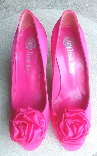 LISA KAY SIZE 3 HOT PINK SATIN COURTS PEEP TOE B10701202679A | eBay UK