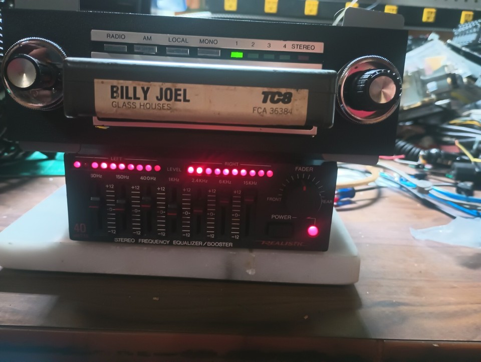 VTG Old School Realistic Combo 8 Track Car Stereo Graphic Equalizer ...