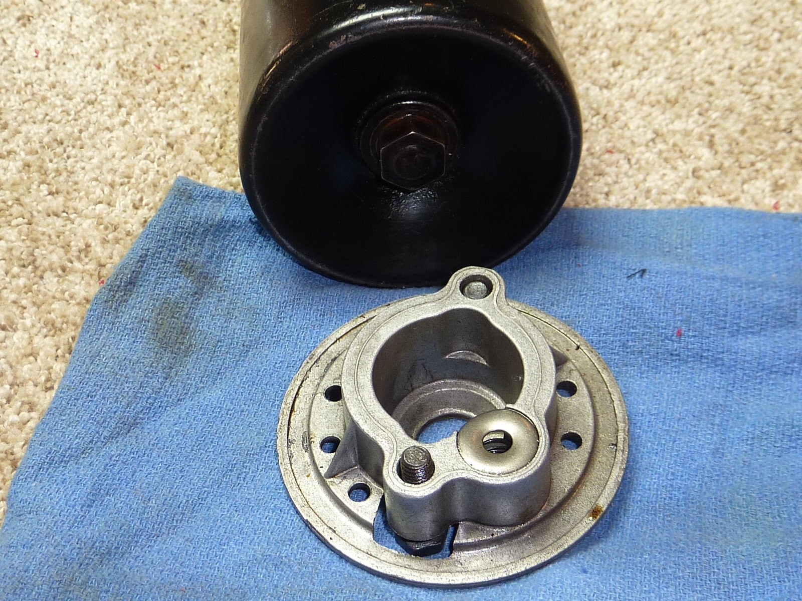 Chevrolet V8 Oil Filter Canister Adapter "TR" Bolts Original Very NICE ...