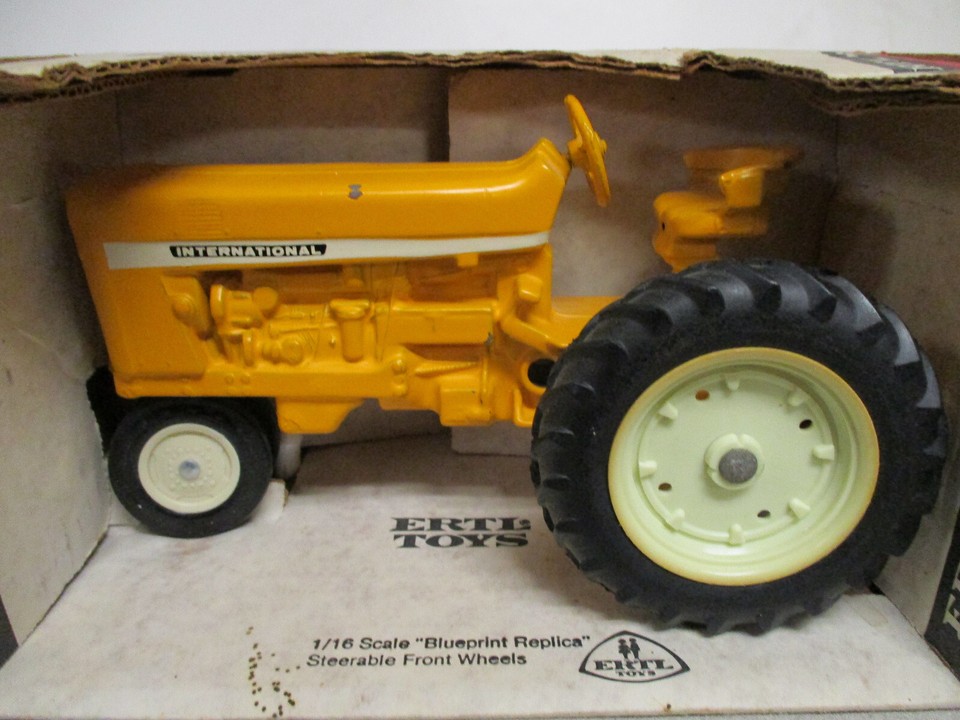 Custom Ertl Yellow International Harvester Model 544 Toy Tractor 1/16 ...
