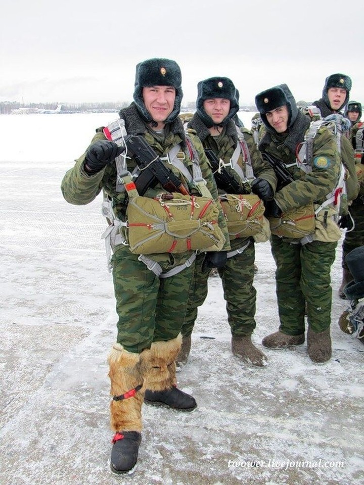 Russian Airborne Troops Spetsnaz Officer 's Winter Suit VSR-98 Flora ...