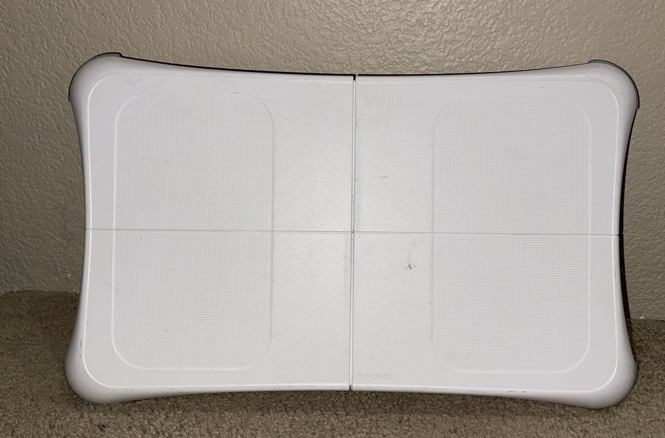 Wii Fit Balance Board Nintendo Exercise Fitness Controller BOARD ONLY ...