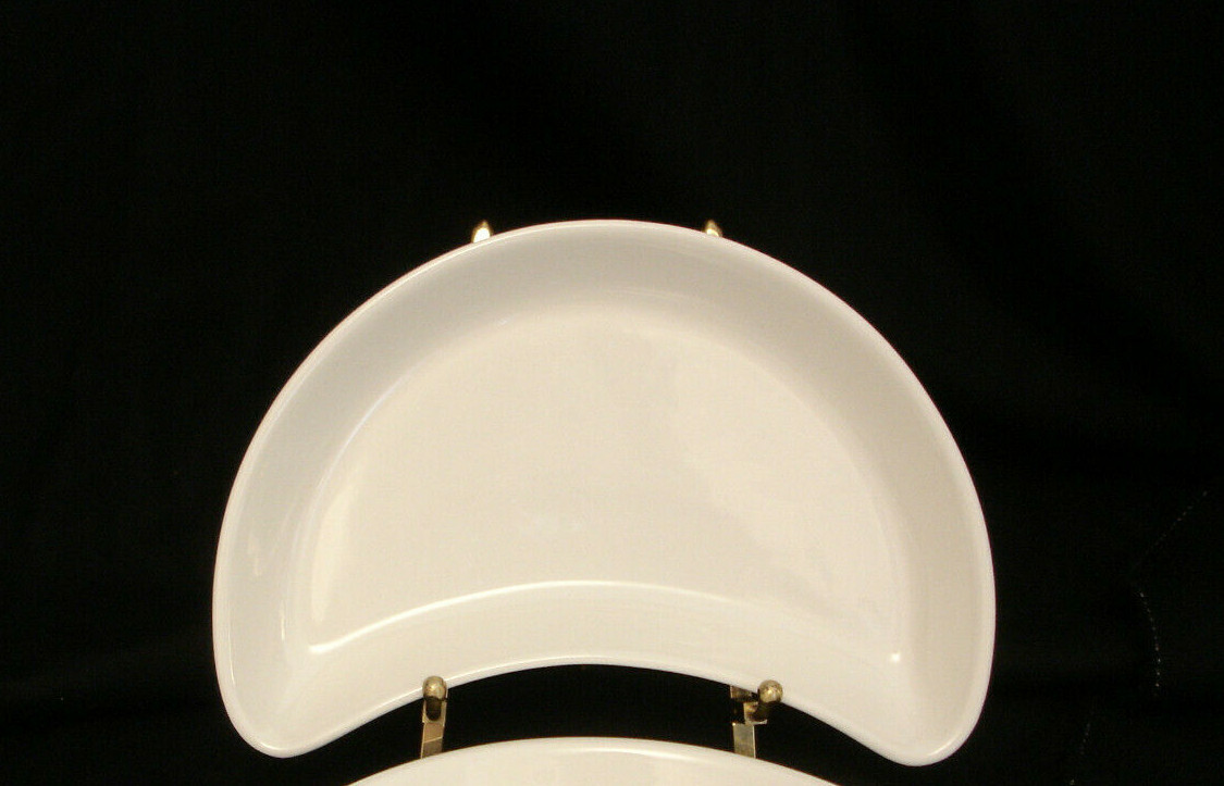 Simplicity White by Steelite CRESCENT SHAPED PLATE 7 3/4" MADE IN ...