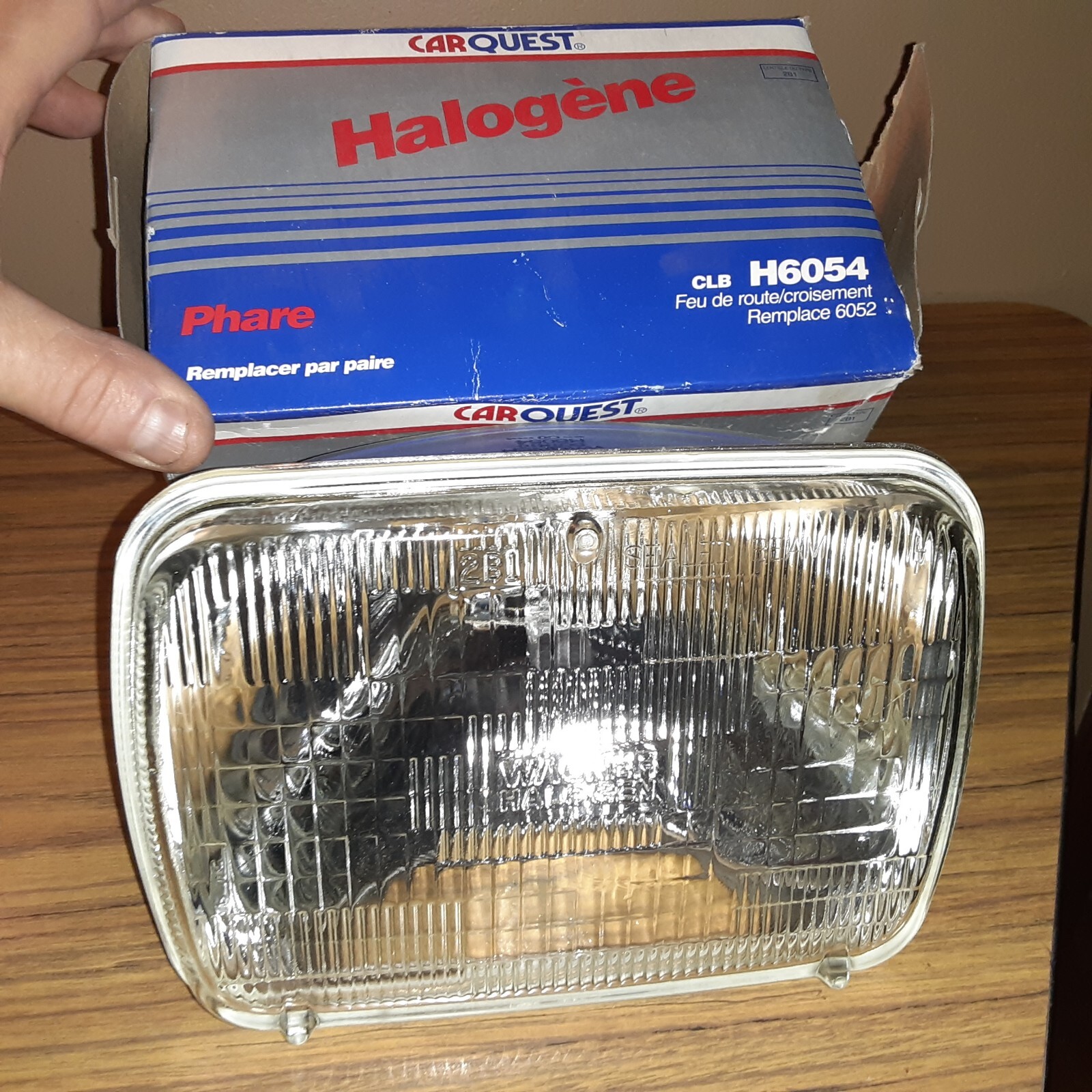 New Carquest H6054 Wagner Sealed Beam Headlight Headlamp 12V Replaces ...