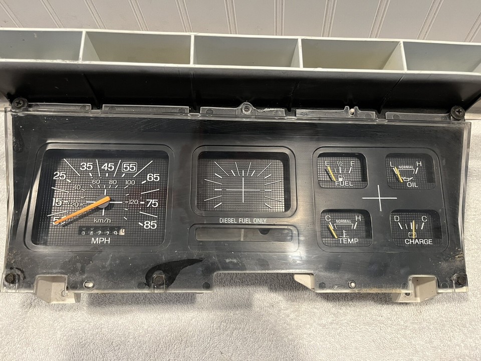 1980-1986 Ford Bronco F150 F250 F350 Truck Tachometer Instrument Gauge ...