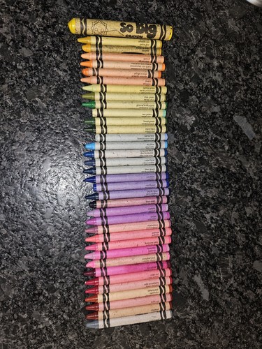 Crayola Crayons Retired Colors Lot of 36 Dandelion Periwinkle Wisteria ...