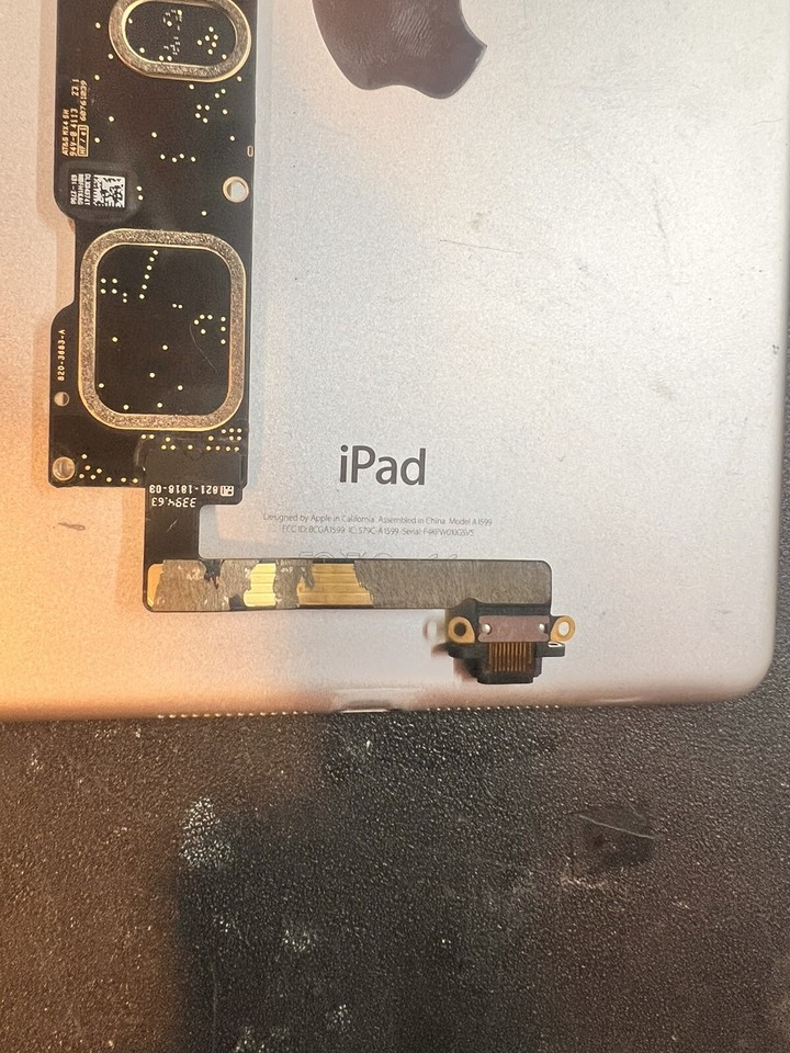 iPad 5 6 7 8 9 7th 8th 9th 10 11 12.9 Pro all iPads Charging Port ...