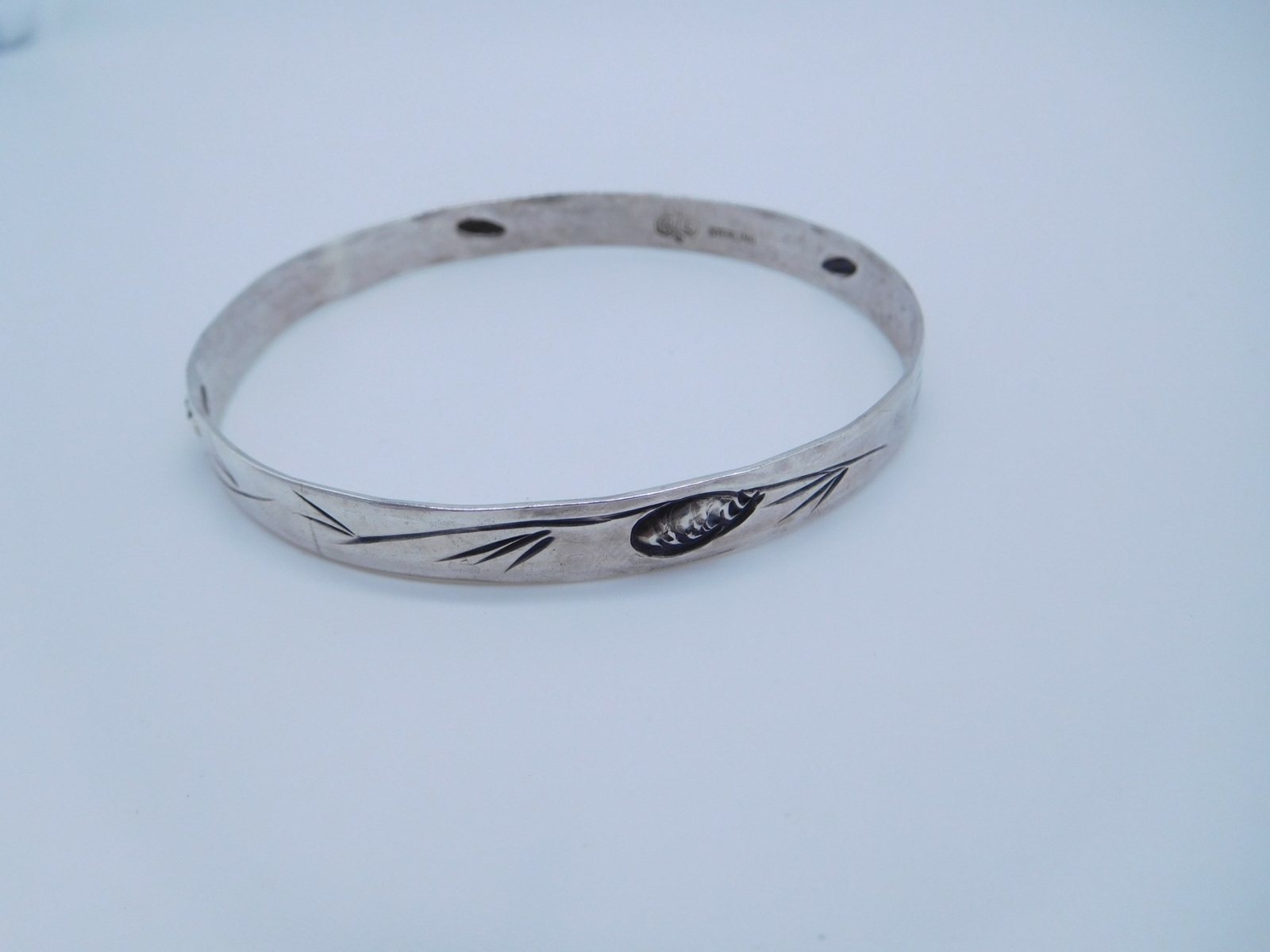 VINTAGE DESIGNER STUART NYE STERLING SILVER PINE CONE… - Gem