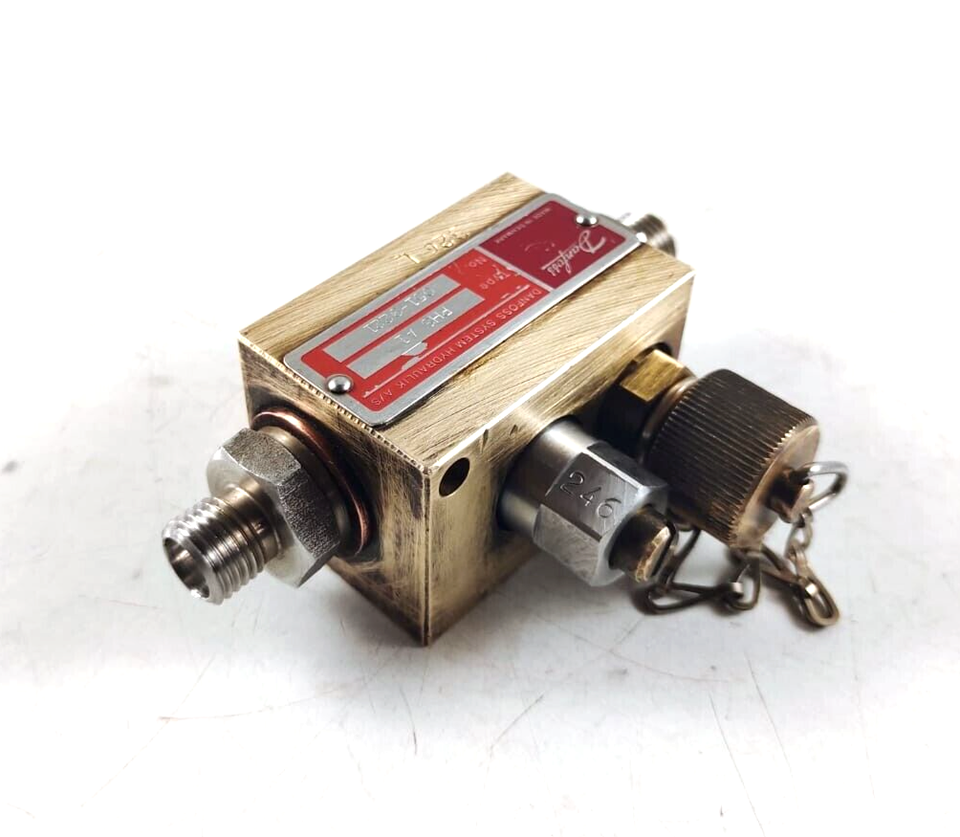 Danfoss PHS A1 Pipe, Hand Pump St Block. Part 051-9221 PHS-A1 | eBay