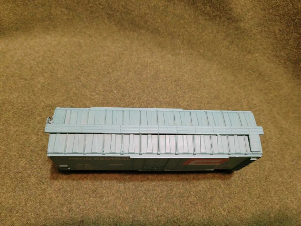Con-Cor 40' Single Door Boxcar PC Penn Central # PC 167012 | eBay