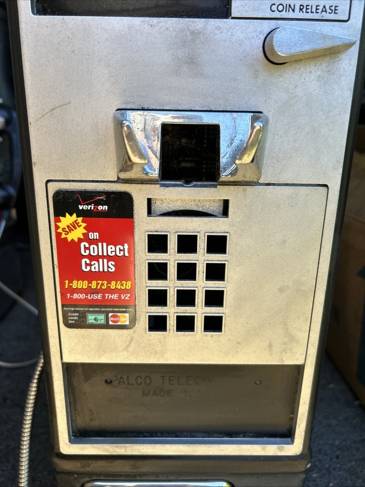 Vintage Black Phone Booth Payphone Push Button Telephone GTE Frontier ...