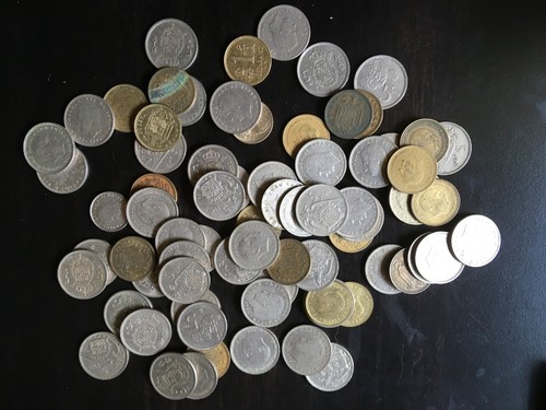 72 vintage Spanish Spain coins: 1953 una peseta, 1957 5 ptas, 1982 cien ...