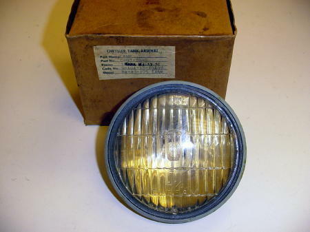 WWII Military G104 Sherman G200 M24 Chaffee 24 Volt Pedestal Headlight ...