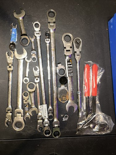 (E9) Broken Lot Of Misc Tools, GearWrench, Ratchets, Stubby Wrenches ...