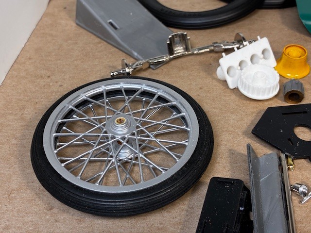 1/8 Scale Assorted Model Car Parts Lot Junkyard, Monogram, Lindberg ...