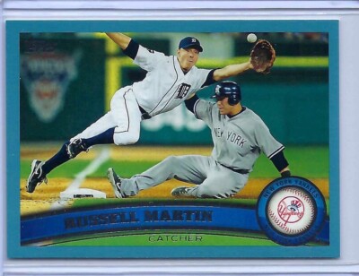 2011 Topps Blue RUSSELL MARTIN #US320 A083 | eBay