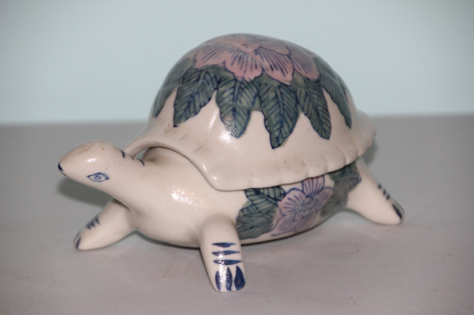 Unique and Charming Vintage Hand Painted Ceramic Turtle Trinket Box | eBay
