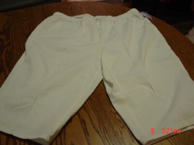 Womens Plus Size White Capris by Hanes Just My Size 3X 22W-24W | eBay