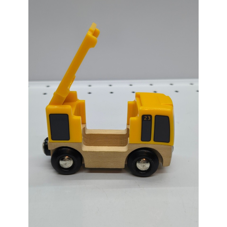 BRIO Wooden Yellow Bus #23 Hinged Roof Magnet Ends Train Set Vehicle ...