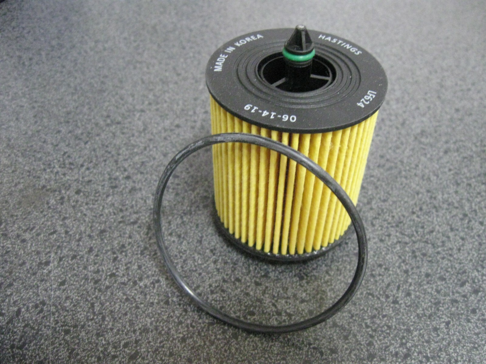 NAPA 3324 - Fuel filter cross reference